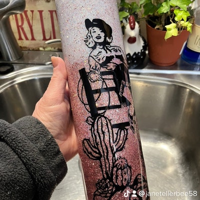 Pinup Illustration Vintage Retro Women Comic 30s 50s SVG PNG EPS Dxf ...