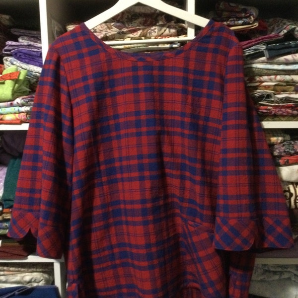 Uncut Simplicity Sewing Pattern 9107 Tops With Sleeve Variations Sewing ...