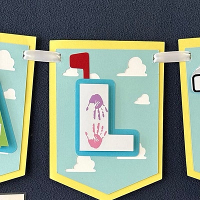 Wayfinder Banner: 3D customize - Etsy
