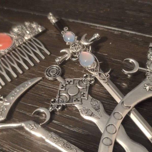 Hekate's Dagger, Sword Hair Stick, Hair Dagger, Witch Hair Stick ...