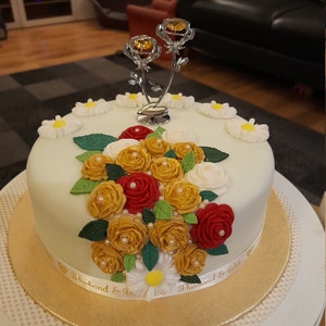 12 Red Roses Flowers Edible Cake Toppers Sugarcraft Wedding - Etsy