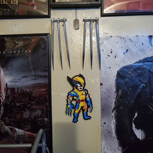 Wolverine Art Pixel Magnet, 8 Bit Perler Bead Decor - Etsy