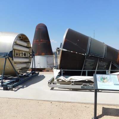 1:1000 Scale Model of British Airship R101, Made of Plastic 9,3 Length ...