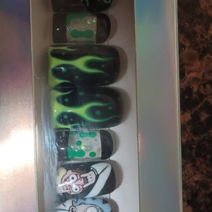 Terrifier Art the Clown Press on Nails (hand Painted and Reusable) - Etsy