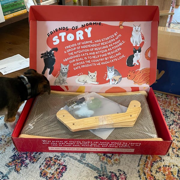 Cat Scratching Post With Recycled Cardboard Inserts - Adjustable ...