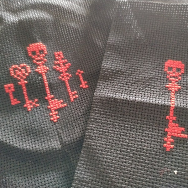 Skeleton Key PDF - Cross Stitch Pattern - Halloween - Skull - Etsy