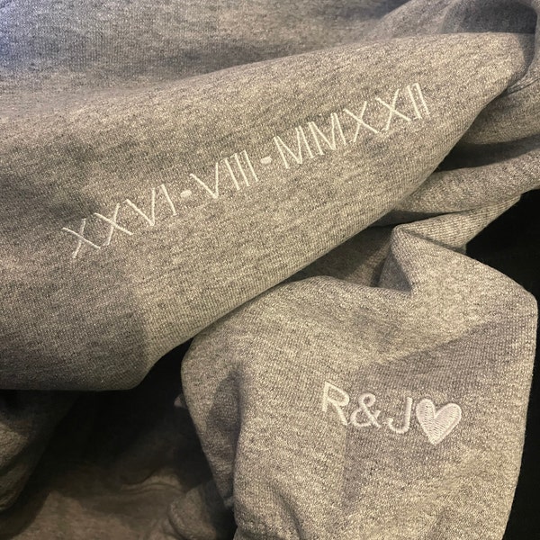 Embroidered Anatomical Heart Shirt, Custom Initials Crewneck T-shirt ...