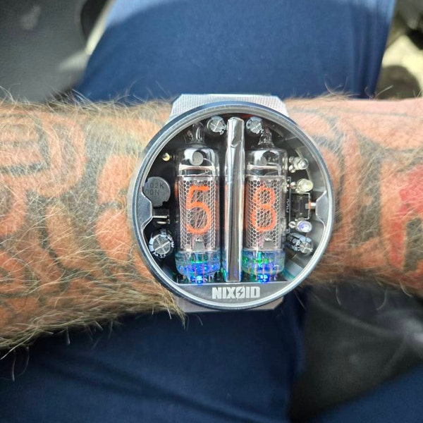Nixie Tube Wrist Watch Wristwatch Clock Tubes IV-16 Futuristic Numitron (metal,sapphire,splash ...