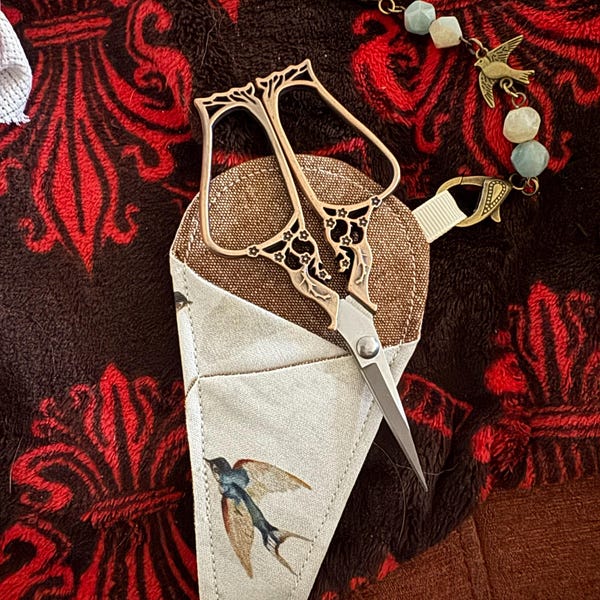 Leafy Capelet Knitting Pattern • Trailing Ivy Knitting Pattern PDF ...