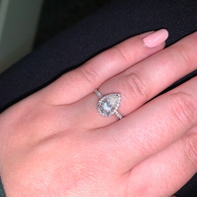 Teardrop Shaped Diamond Wedding Ring, 1.5ct 6x9mm Pear Moissanite Ring ...