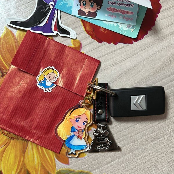 Keychains Disney Princesses Acrylic Charms Cute Gifts Heroines Ariel ...