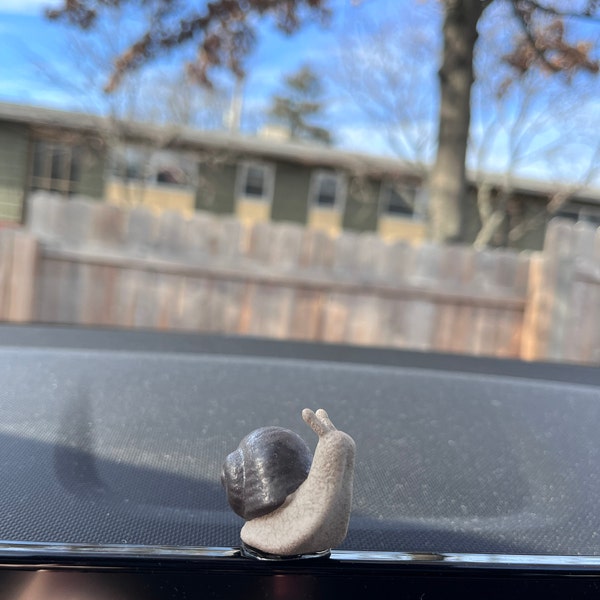 Kawaii Ceramic Snail Car Ornament, Cute Snail Car Decoration, Car ...