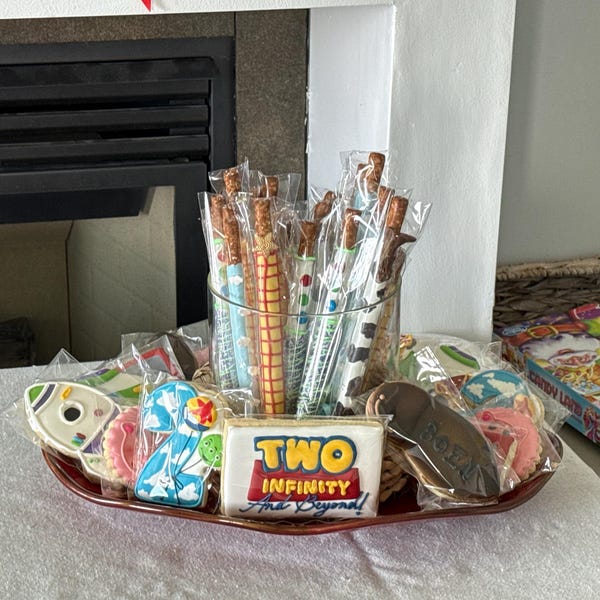 1 Dozen ‘boxing Birthday’ Themed Royal Icing Sugar Cookies. - Etsy