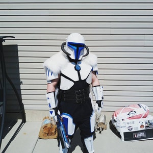 Deathwatch Gauntlets, Axe Woves Gauntlets, Nite Owl, Mandalorian ...