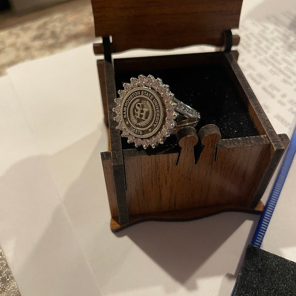 College Ring , Graduation Ring , Class Ring , Woman Gold Ring , Solid ...