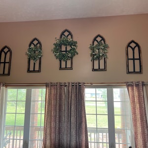 Round Wood Wall Decor Farmhouse Window Frame - Etsy