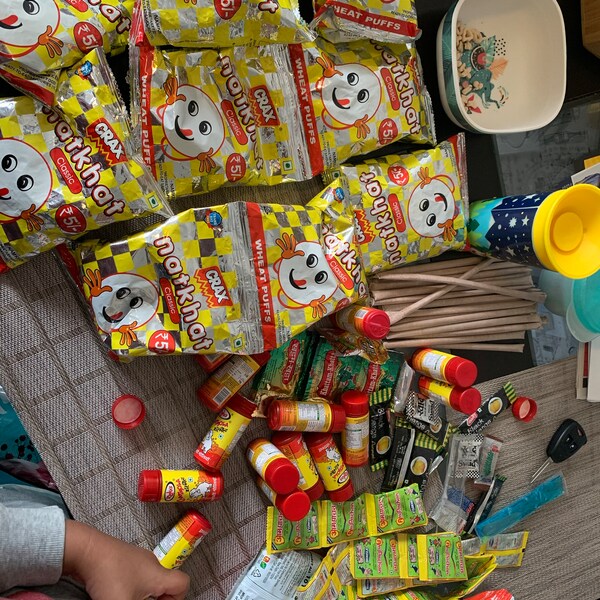 Center Fresh / 1 Pack of 12 Chew Gums / Treatspotshop - Etsy