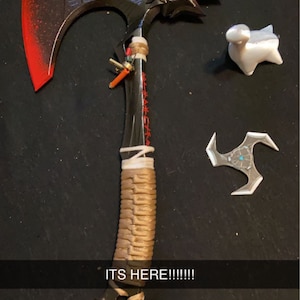 Bloodhound Raven's Bite Heirloom 1:1 Weighted Replica Apex Legends ...