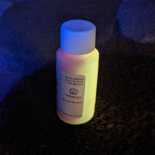 Glow in the Dark Paint, Bright Invisible Red - UV Reactive Luminescent ...