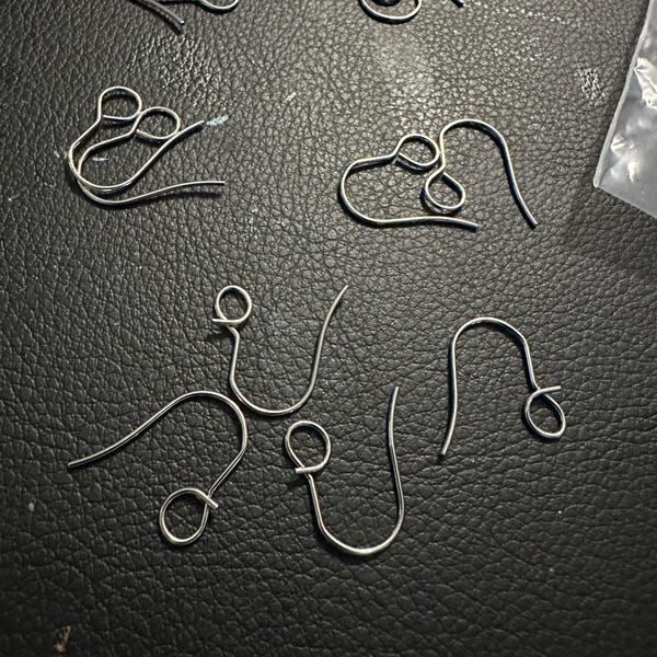 100 Pcs 304 Stainless Steel Earring Hooks With Loop Hole - 19mm X 14mm ...