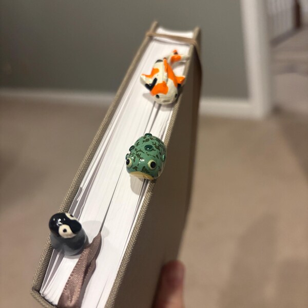 Clay Bookmark Paperclip Figurine | Croissant | Cute | Minimal | Bookish ...