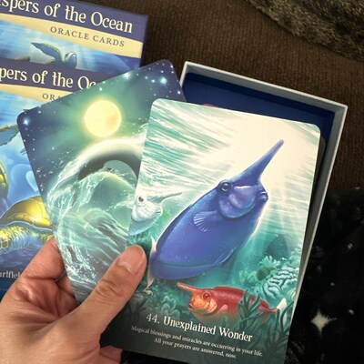 Crystal Ball Pocket Oracle Deck: 13 Oracle Cards & Guidebook a ...