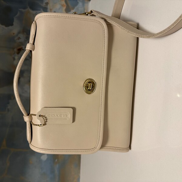 British Tan CHADWICK BOWLER Satchel Bag With Brass, Vintage Coach #9928 ...