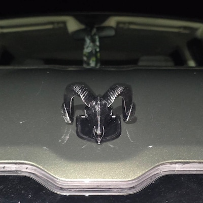 Real Style Ram Skull 19 5th Tailgate Emblem Set Fits Ram Trucks Rear ...