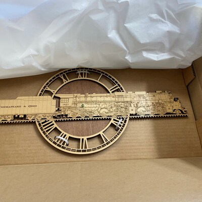 UH-60 Black Hawk Helicopter Wood Wall Clock / Aviation Gifts / - Etsy