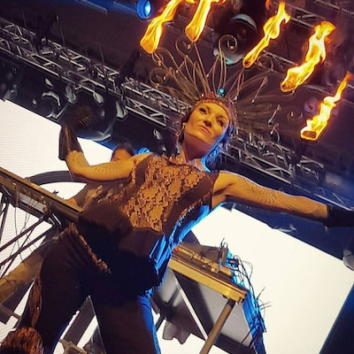 Fire Headdress leaf - Etsy