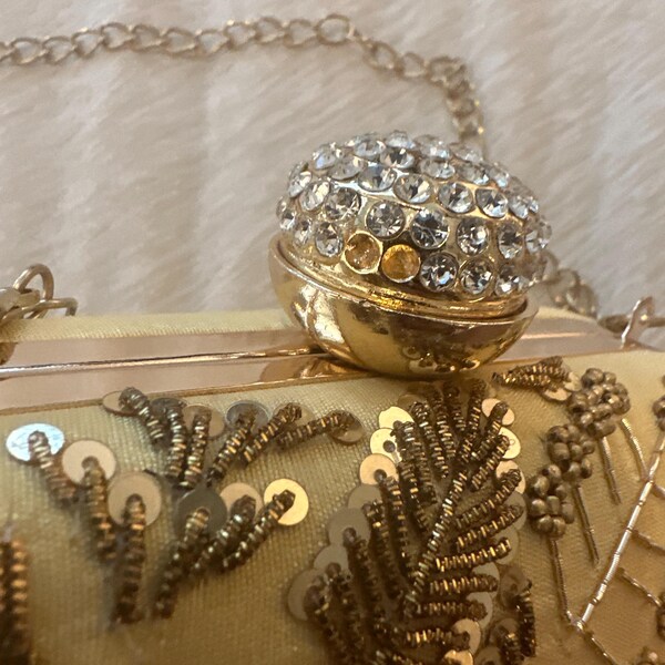 Indian Bridal Gajra Jasmine String Gajra Sting Artificial Jasmine ...