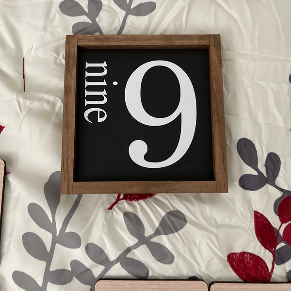 Family Number Sign / Farmhouse Wood Sign - Etsy