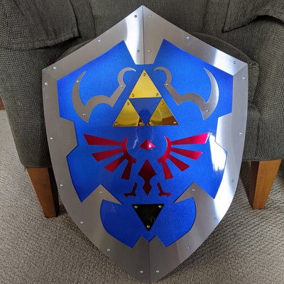 Hylian Shield Ocarina of Time Steel-plated, Battle-ready Replica From ...