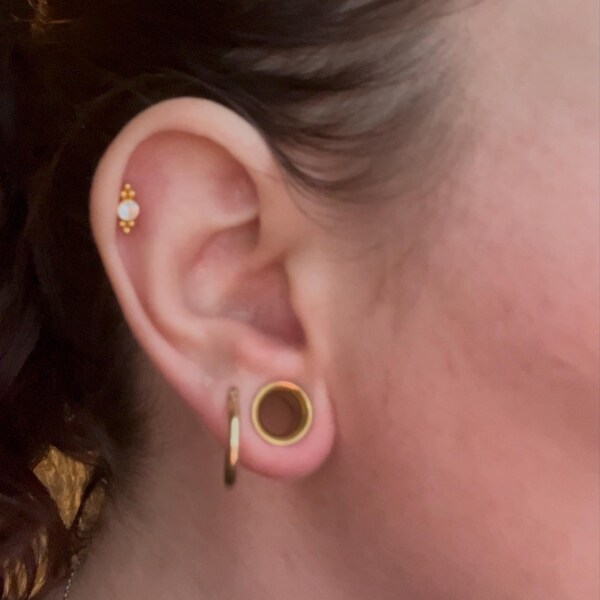 White Alien Dropz Teardrop Ear Plugs Gauges Tunnels Soft Silicone ...