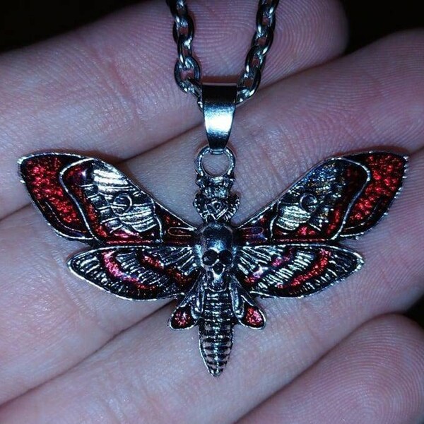 Blood Red Death Moth Head Hawkmoth Gothic Witchy Skull Pendant Silver ...