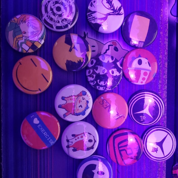 16 One-inch Persona 4 Button Pins - Etsy