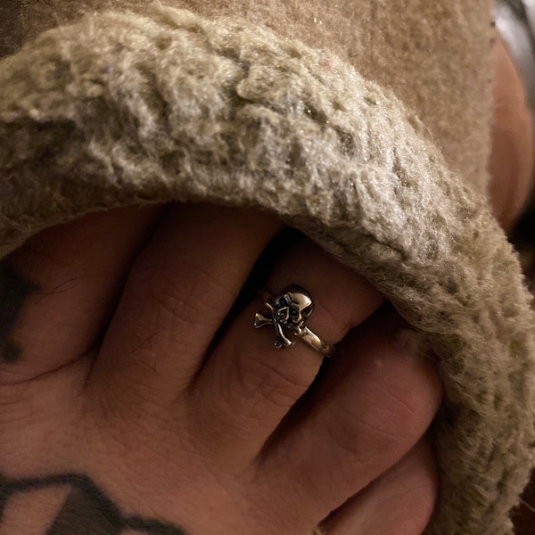 Crossbone Skull Toe Ring, Skull Ring, Skull Toering, Silver Toerings ...