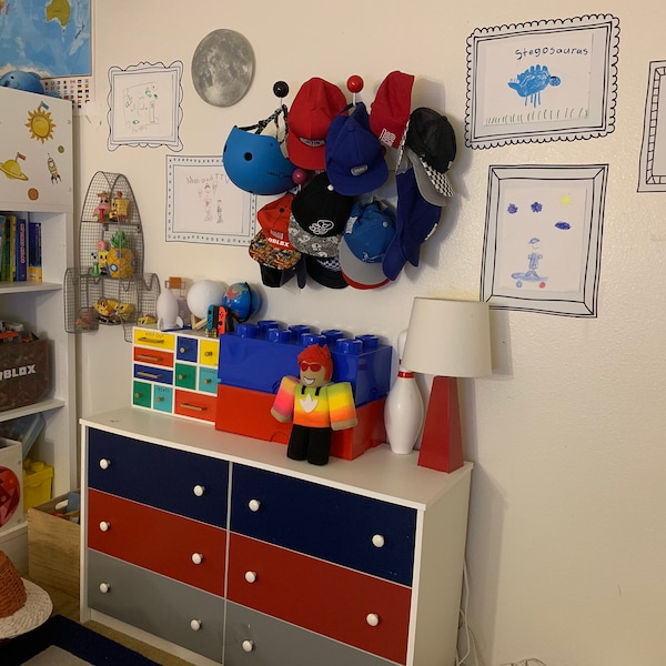 Kids Art Display Frames - Photo Frames - Wall Stickers - Peel and Stick ...