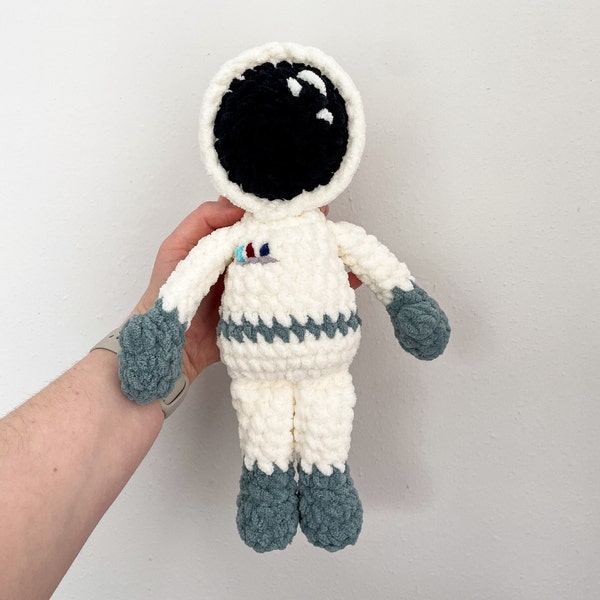 Apollo Astronaut || 12” Astronaut + Alien Finger Puppets, Crochet ...