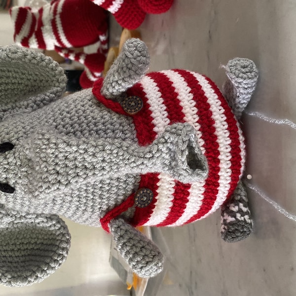 Christmas Elephant Amigurumi Crochet Pattern (PDF Pattern) - Etsy