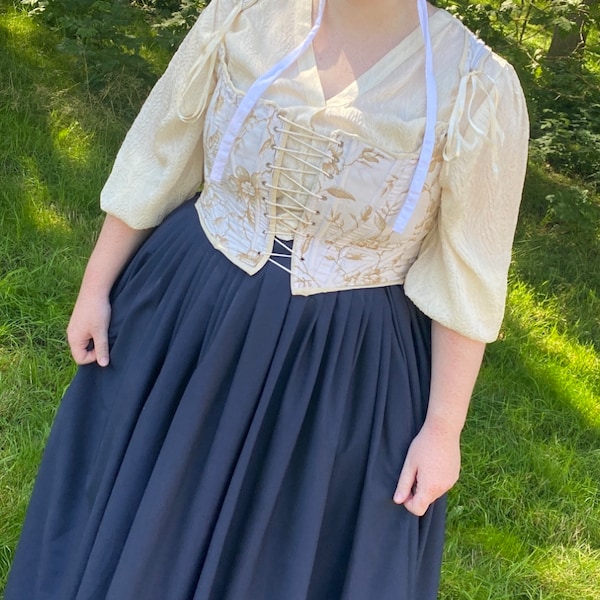 Autumn Stays Sewing Pattern - Plus Size | Digital Download Sewing ...