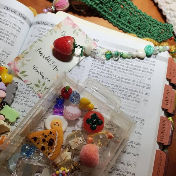 10pc 8 Ball Beads, Kandi Beads 12mm, 4mm Hole, Number 8 Bead, Acrylic ...