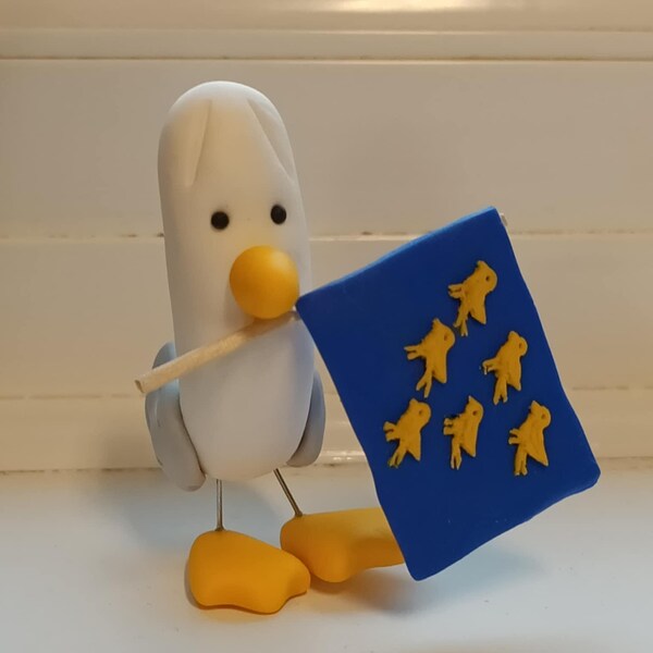 10 Different Christmas Seagull Figurine Designs - Etsy