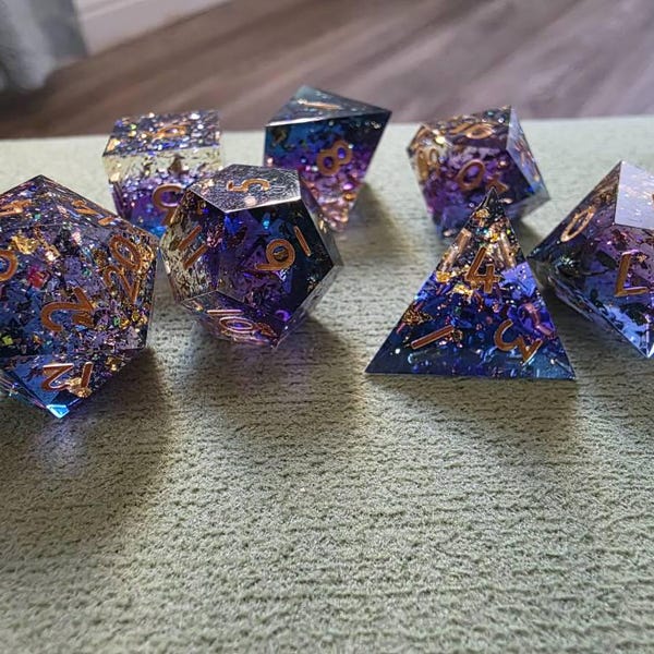 Ruby Crystal 8 Pc Set - Gemstone Handmade Resin Sharp Edge Dnd Dice Set ...