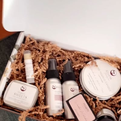 Happy Birthday Gift Box, Happy Birthday Gift, Custom Gift Box, Birthday ...