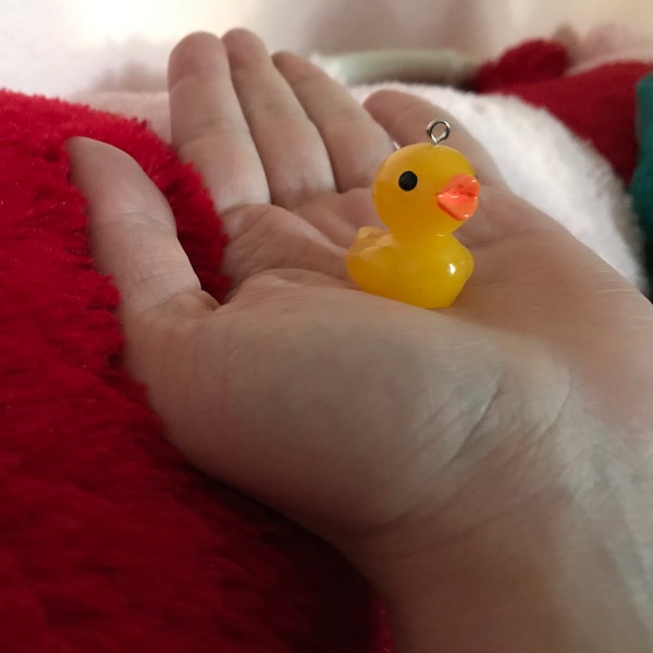 BULK 10 Yellow Duck 3D Plastic Charms SC1461 - Etsy