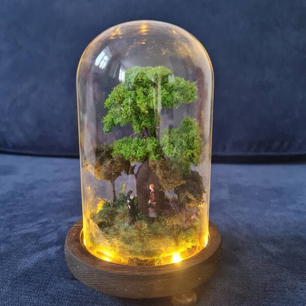 LED Glass Dome Outlander Inspired Diorama of Craigh Na Dun - Etsy