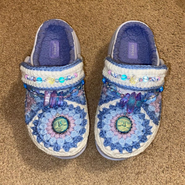 Custom Crocs® for CHELSEA - Cheetah Cheer - Platform Lined Fuzzy White ...