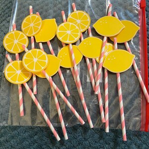 Back to School Party Cupcake Toppers School Themed Decor Apples, Crayon ...