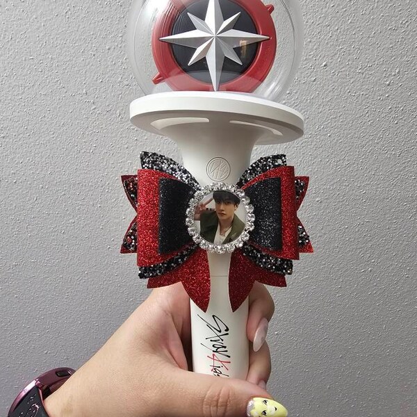 STRAY KIDS SKZOO Bang Chan, Lee Know, Changbin, Hyunjin, Han, Felix ...